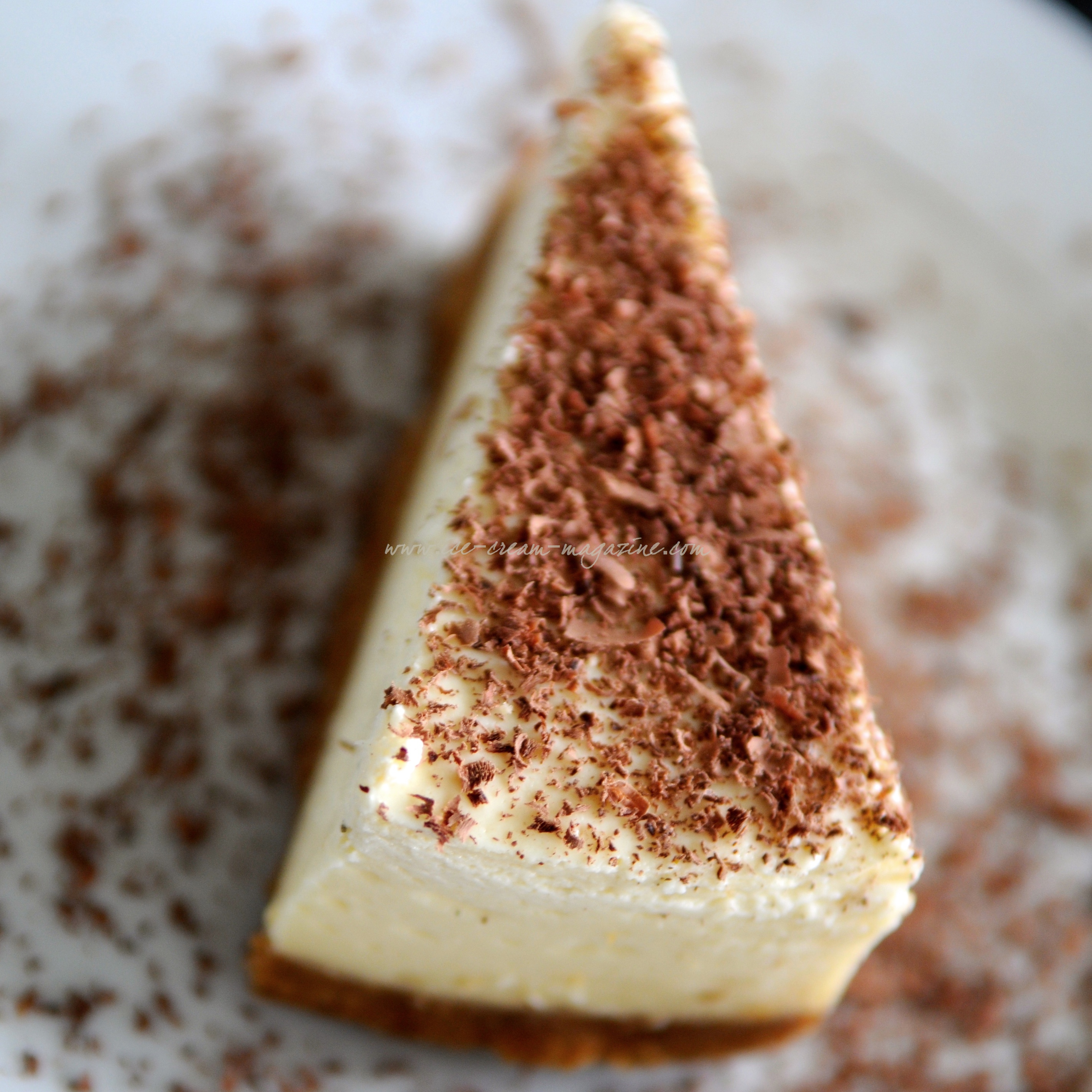 Almond caramel lacunas cheesecakes | ice cream magazines