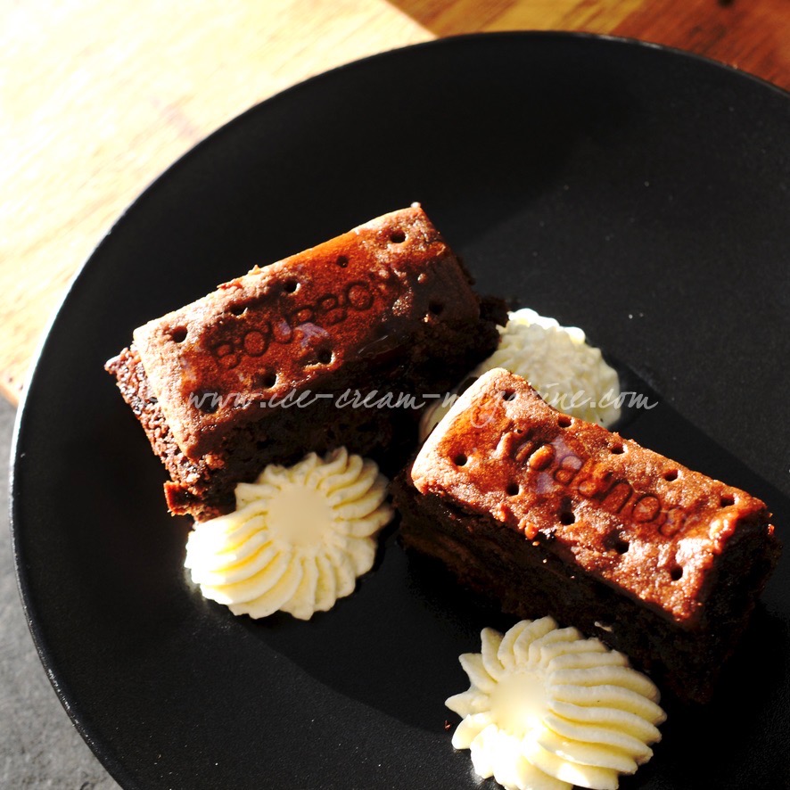 ice cream magazines | ………………. for lovers of ice cream. Your free on ...