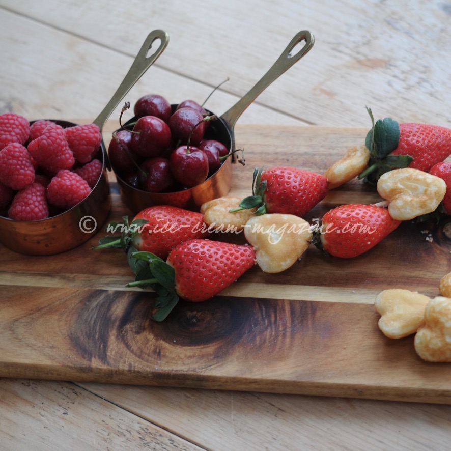 Valentine pancake, fruit kebabs with nutmeg ice cream | ice cream magazines